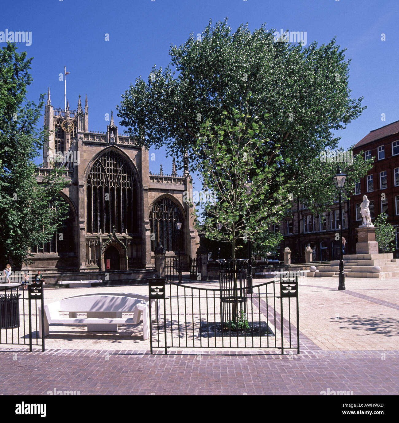 Hull holy trinity church building hi-res stock photography and images ...