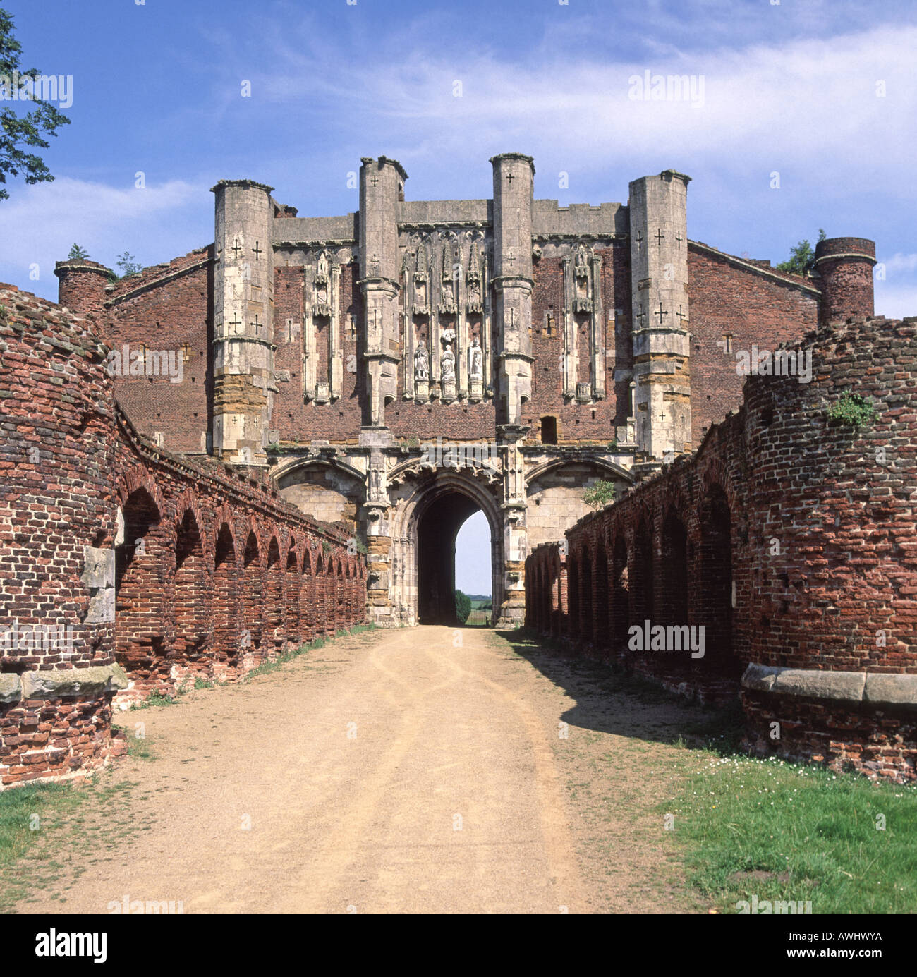 Thornton abbey gatehouse hi-res stock photography and images - Alamy