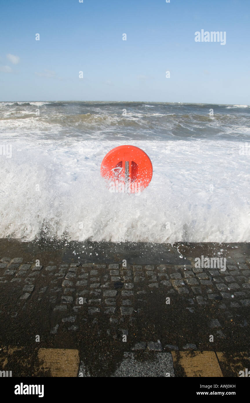 High gale force wind and waves batter the promenade at Aberystwyth ...