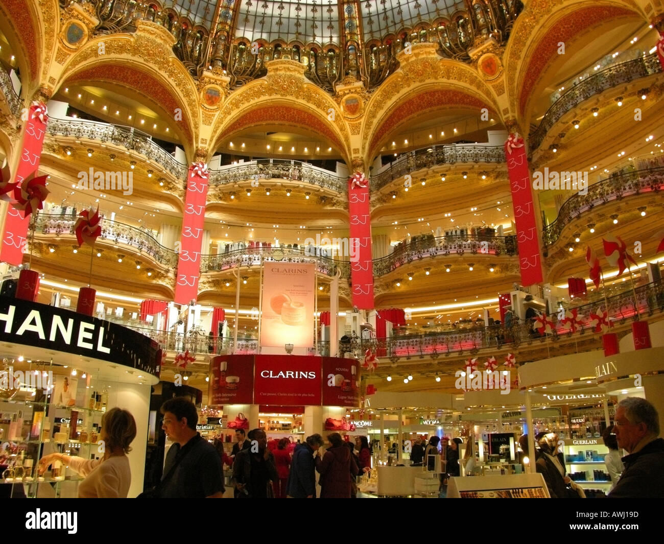Interior of famous department store Galeries la Fayette Stock Photo - Alamy