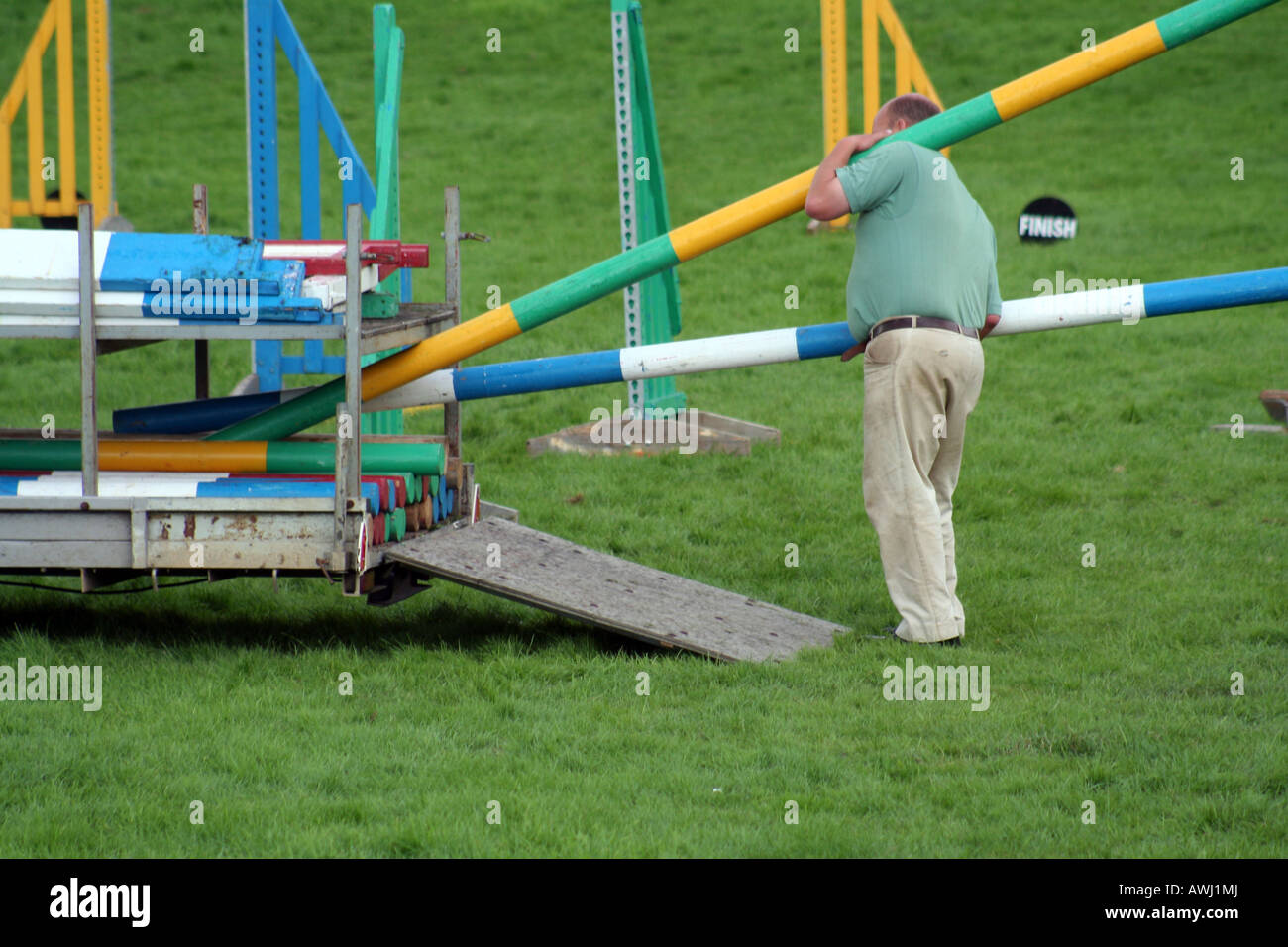 Jumping poles hi-res stock photography and images - Alamy