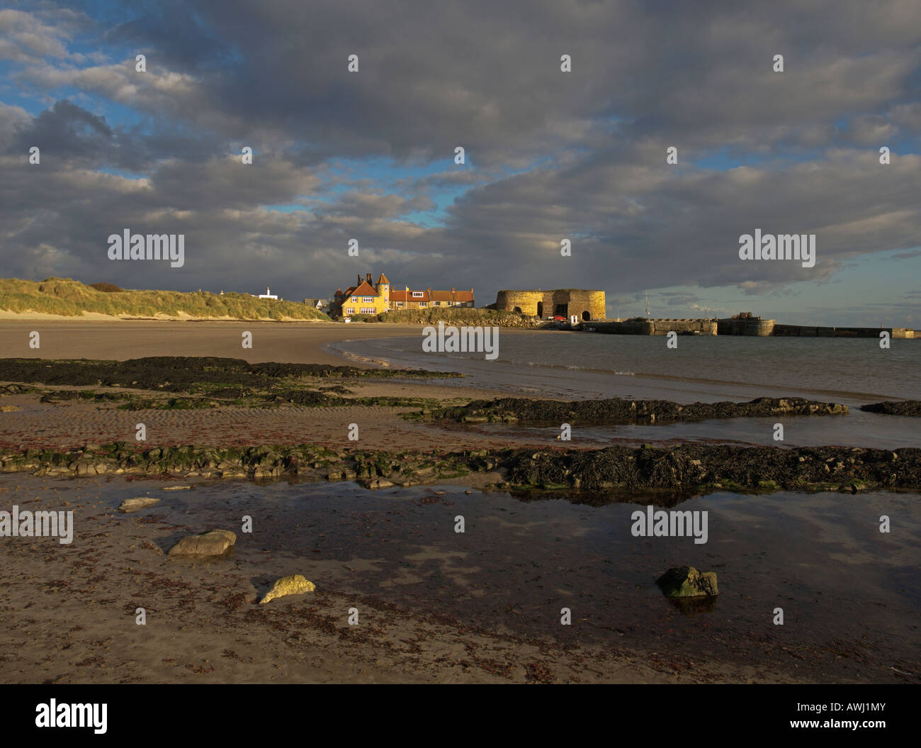 Beadnell hi-res stock photography and images - Alamy