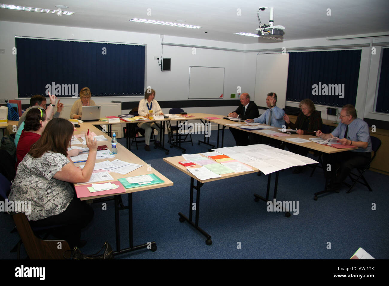 Councillors meeting hi-res stock photography and images - Alamy