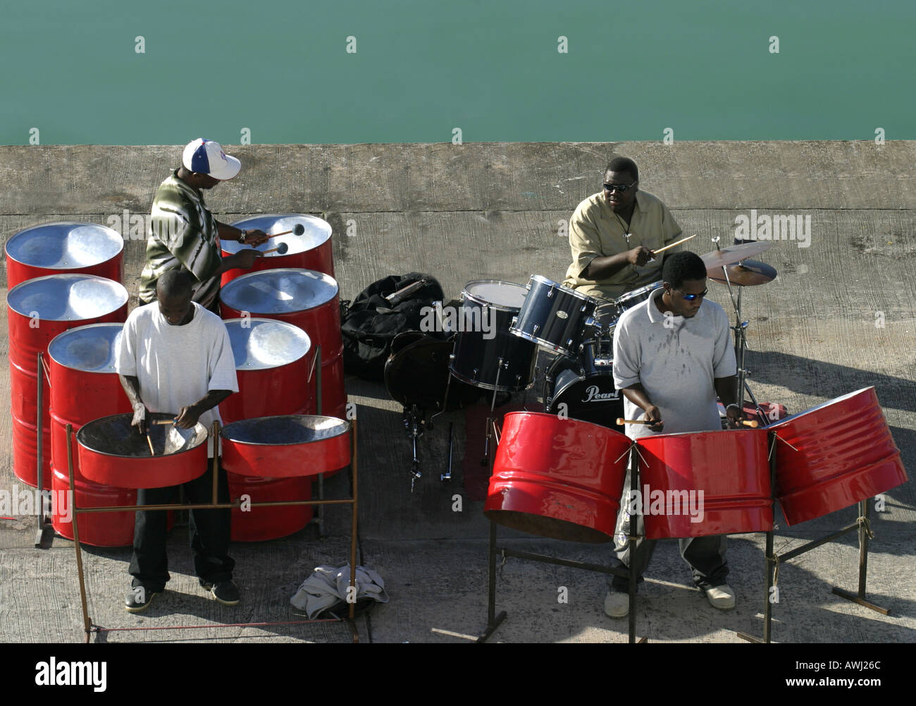 Steel band hi-res stock photography and images - Alamy