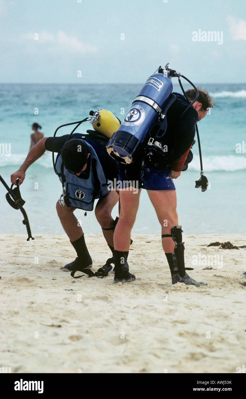 Scuba Divers Men