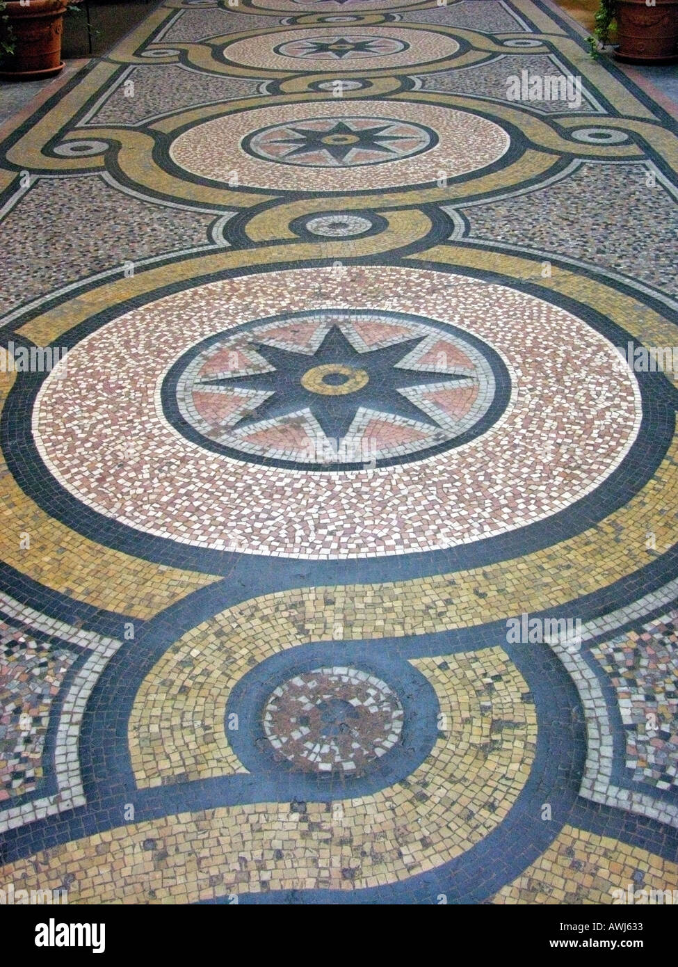 Mosaic High Resolution Stock Photography and Images - Alamy