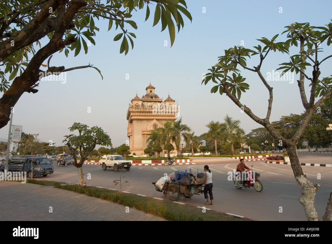 traffic at Patu Xay Vientiane Laos South East Asia Stock Photo - Alamy