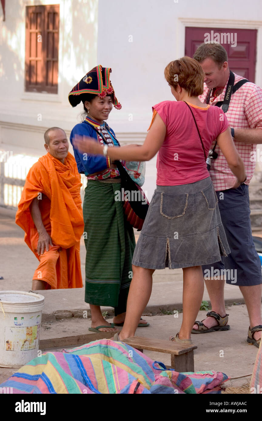 Hmong old man hi-res stock photography and images - Alamy