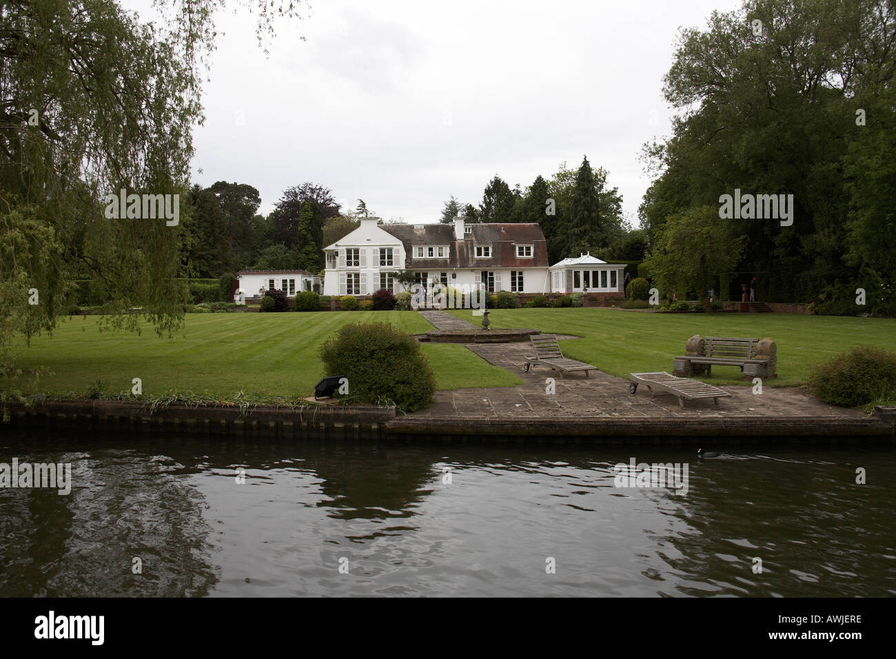 Grand beautiful luxury expensive residential riverside house or home ...