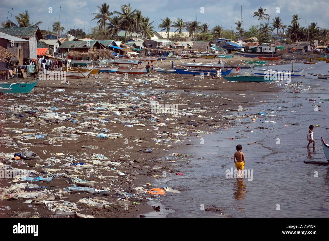 Manila Bay Pollution High Resolution Stock Photography and Images - Alamy