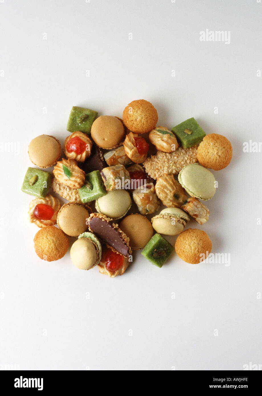 Pile of little pastries and sweets Stock Photo - Alamy