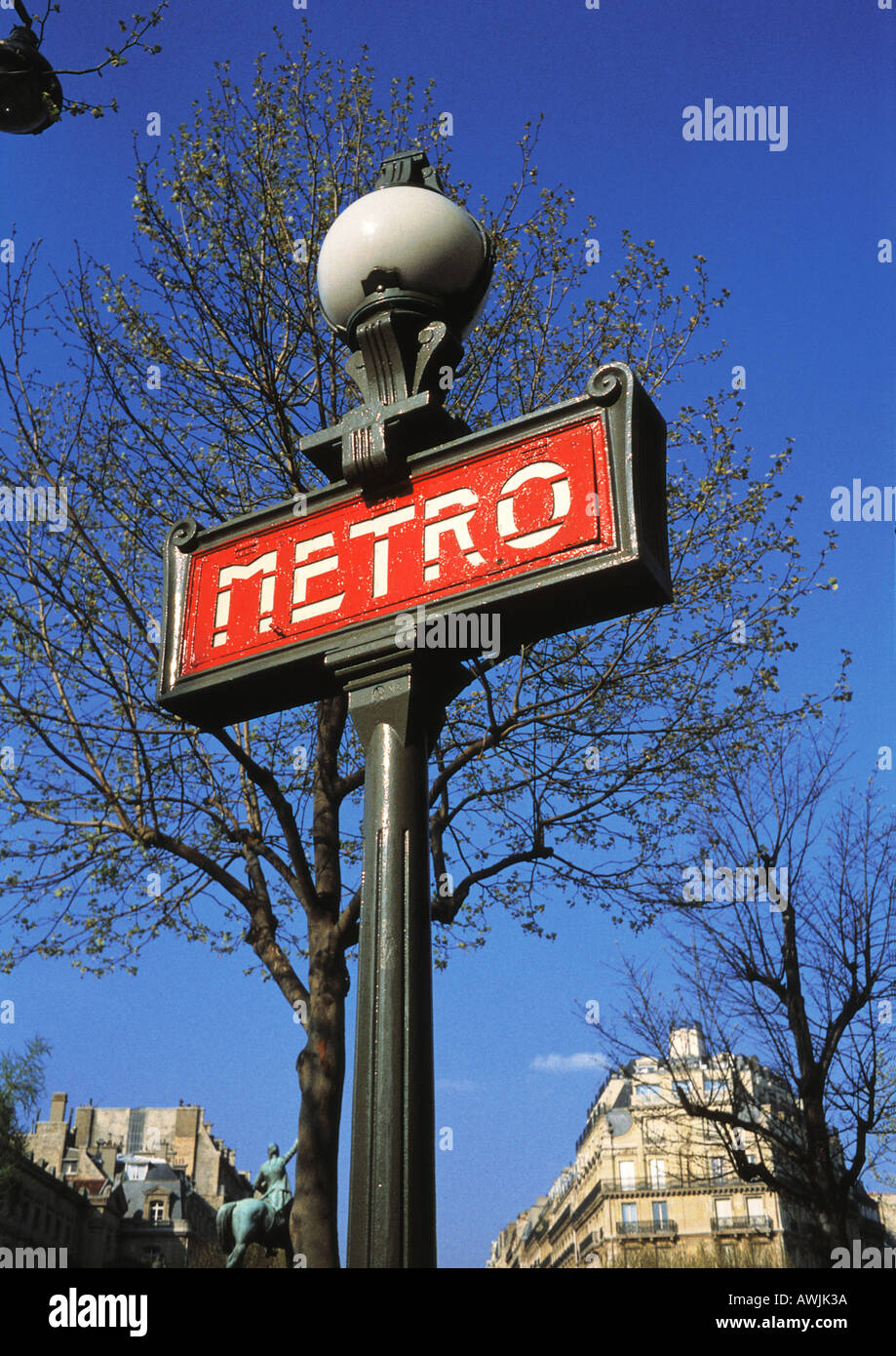 France, Paris, Metro sign Stock Photo - Alamy