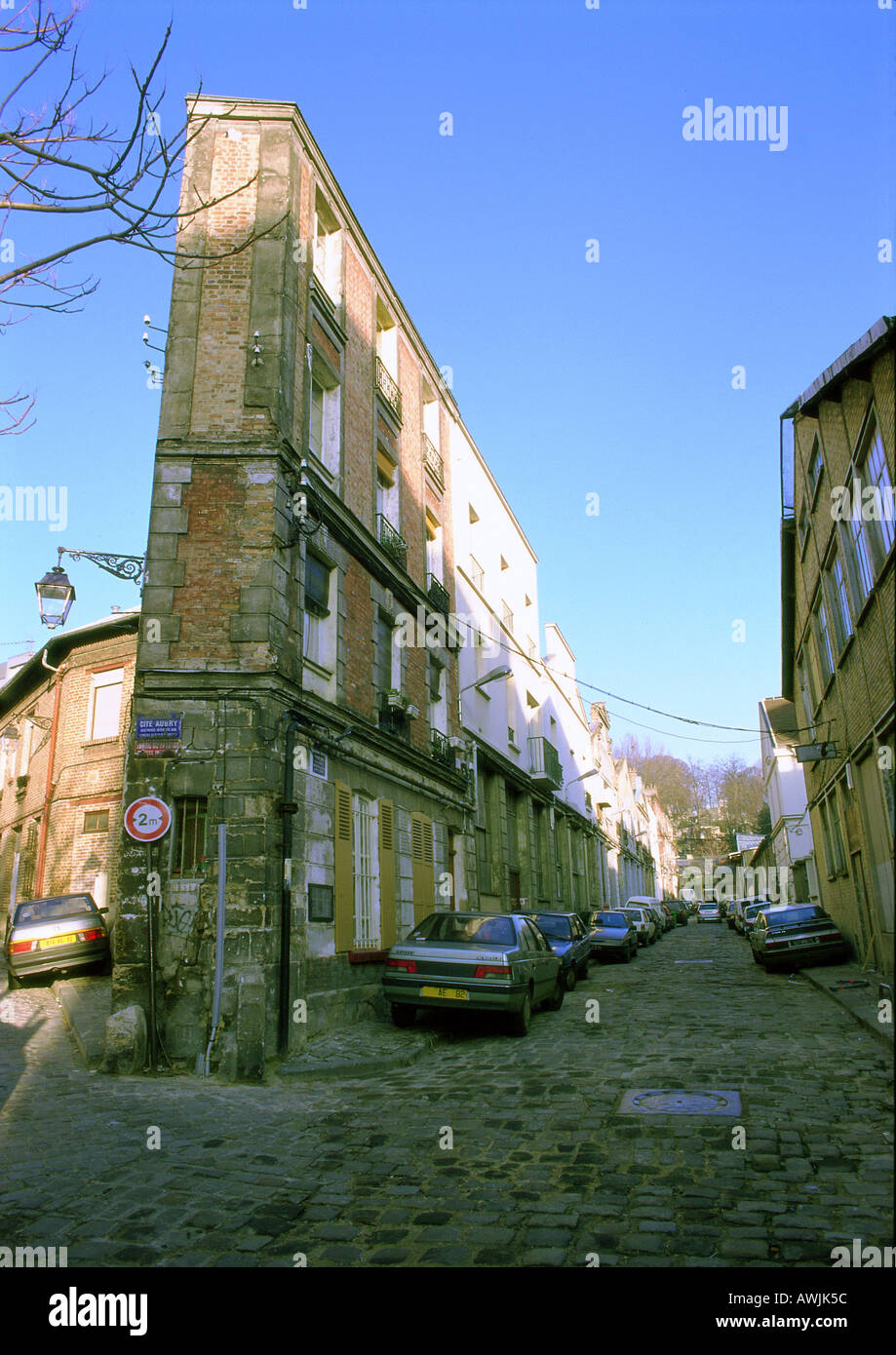 Slums paris hi-res stock photography and images - Alamy
