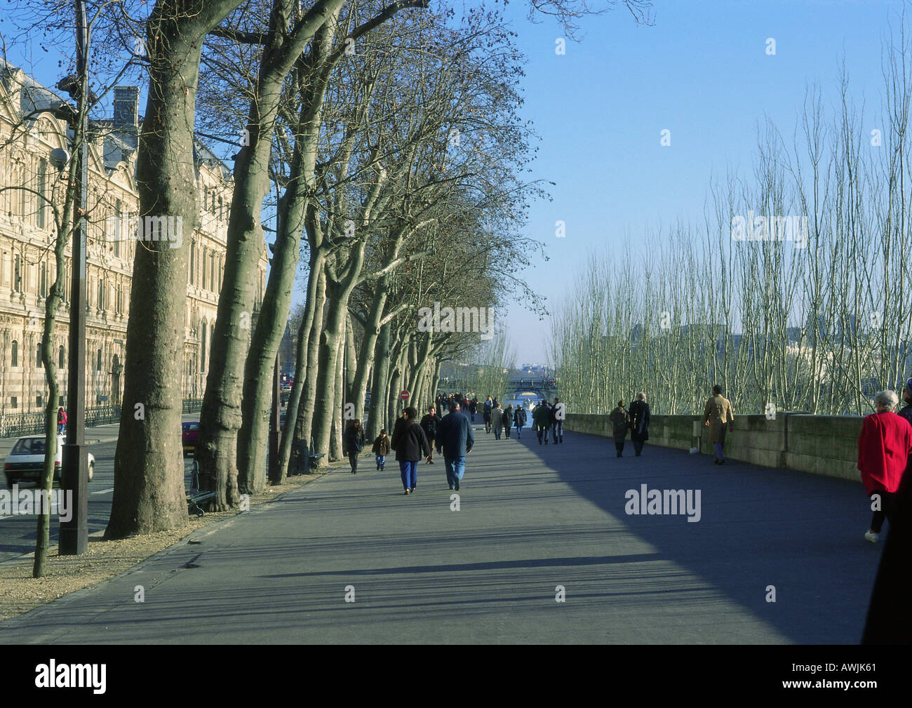 France, Paris, people walking on sidewalk Stock Photo - Alamy