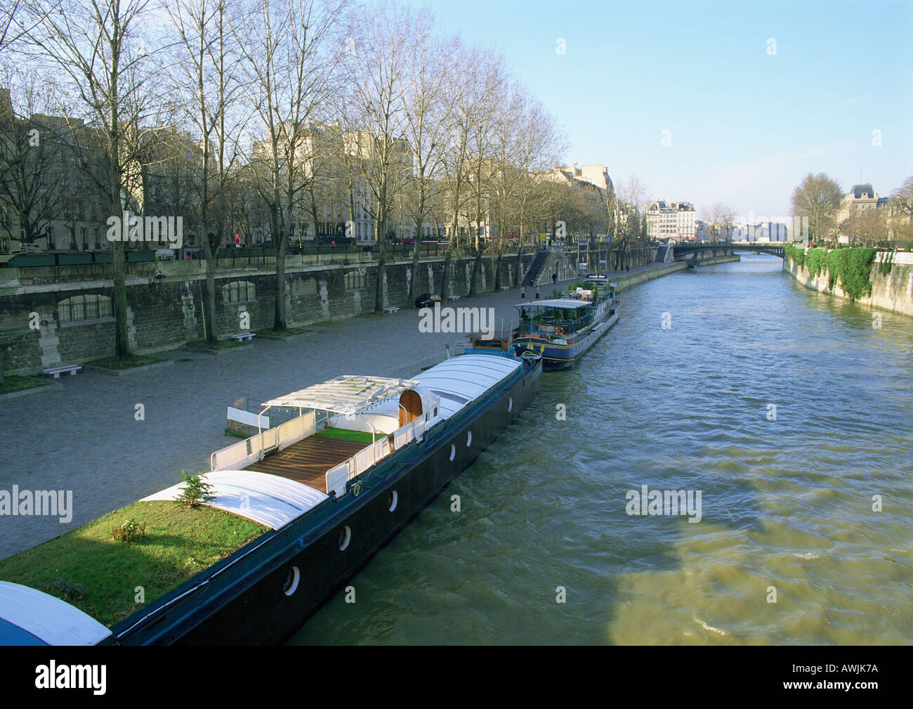 France, Paris, barges in River Seine Stock Photo - Alamy