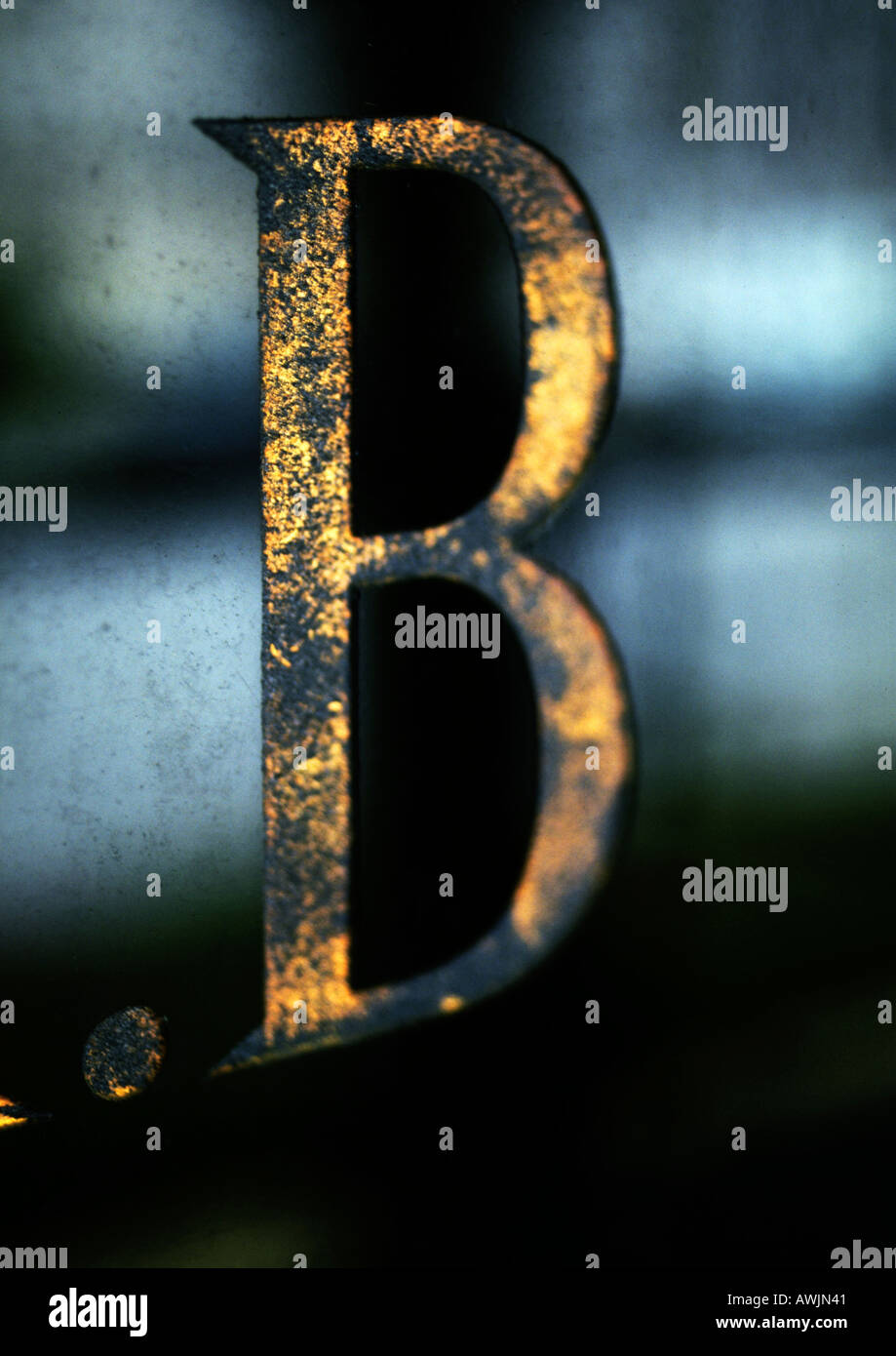 Gold alphabets letters hi-res stock photography and images - Alamy