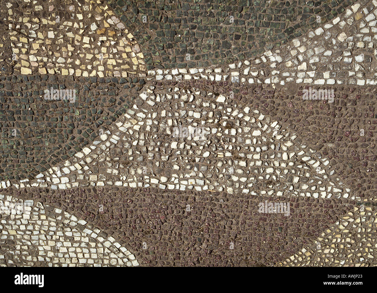 Geometric Mosaic Patterns High Resolution Stock Photography and Images ...