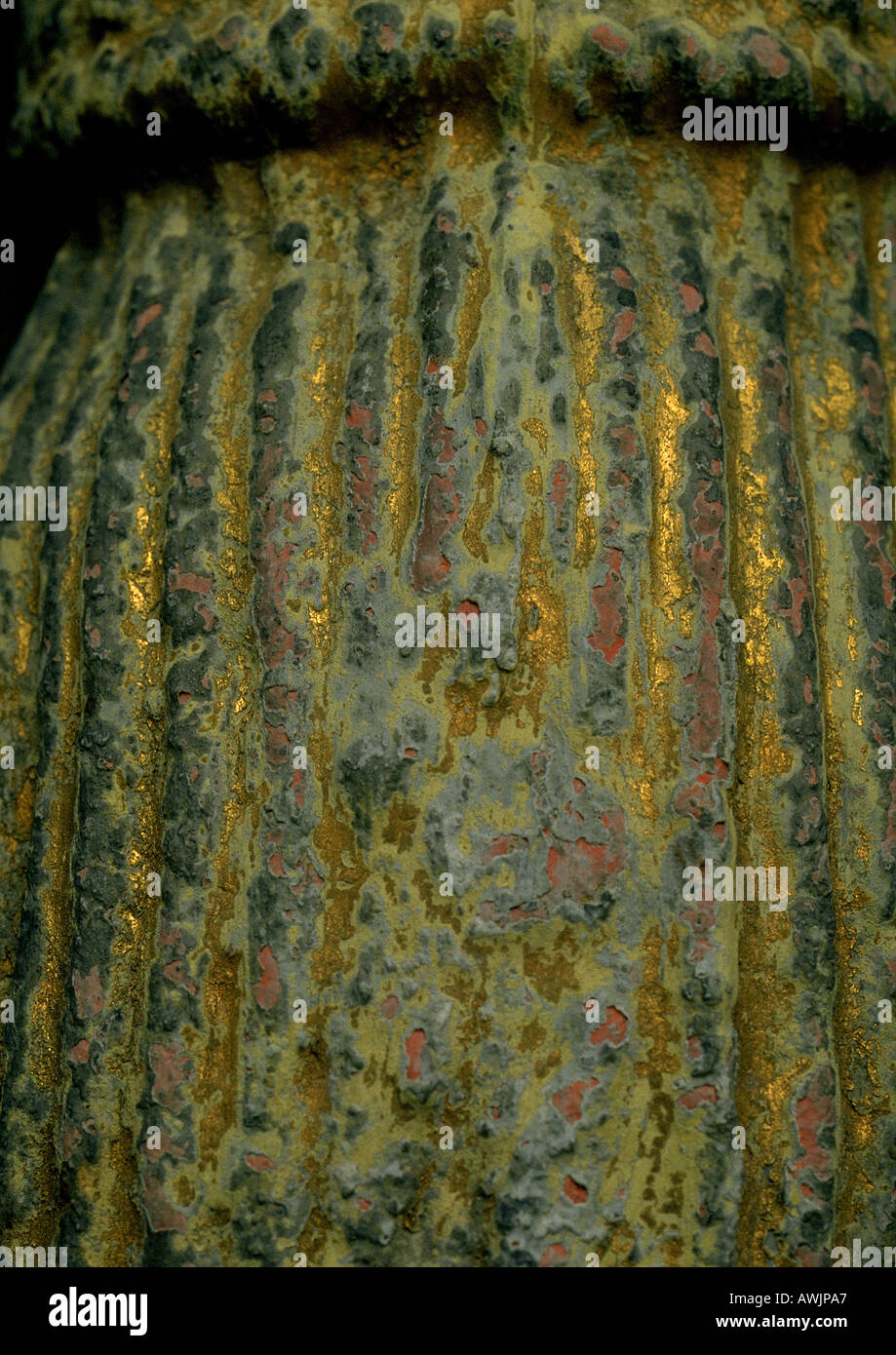 False columns hi-res stock photography and images - Alamy