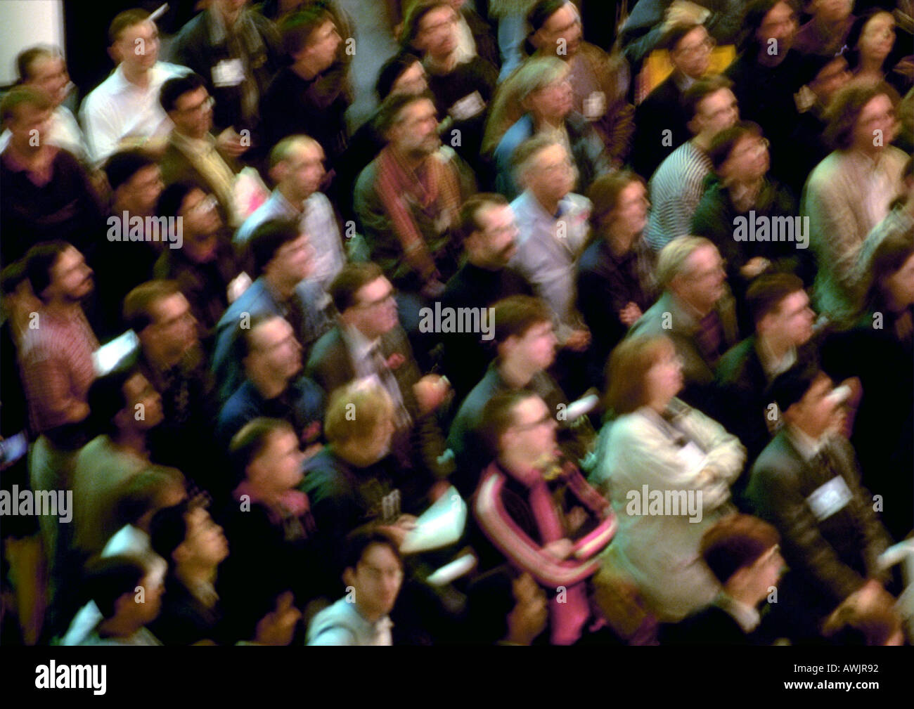 Overhead view crowd spectators hi-res stock photography and images - Alamy