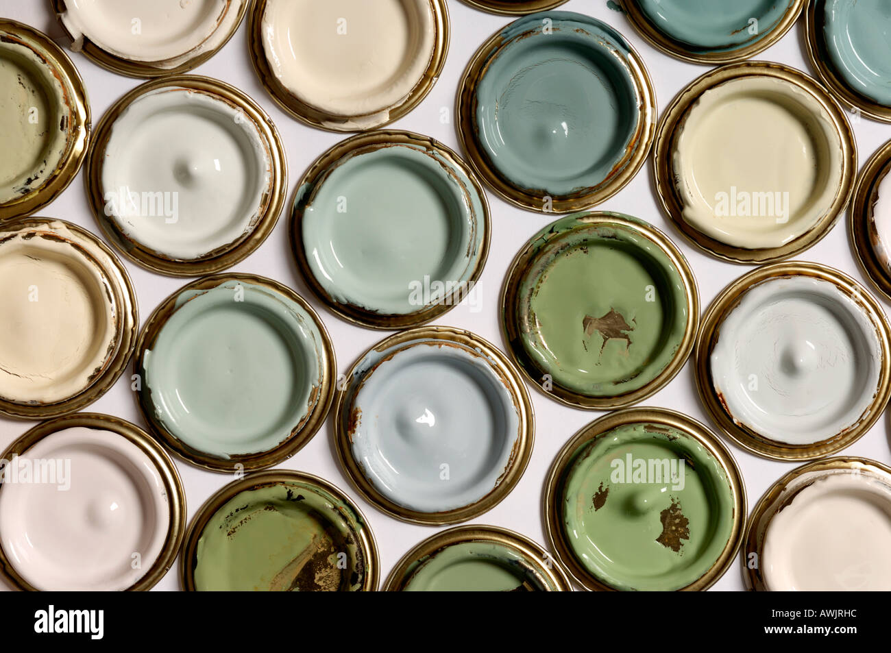 Paint Tin Paint Tins High Resolution Stock Photography and Images - Alamy