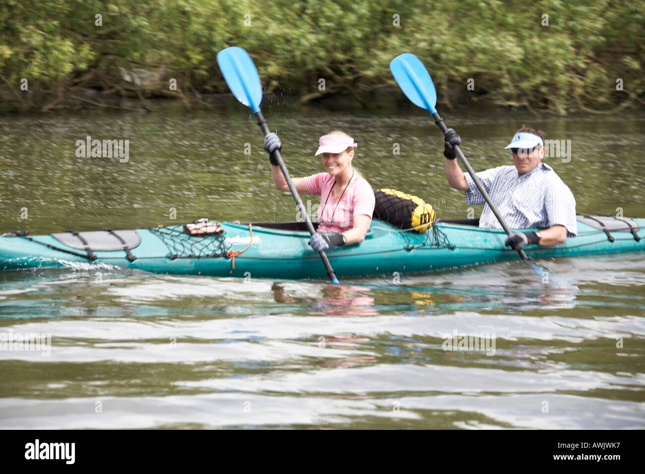 Two men river boat thames hi-res stock photography and images - Alamy