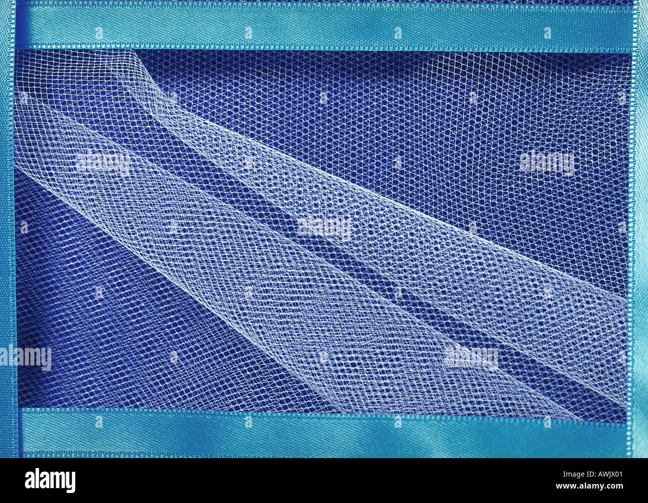 Tight framed hi-res stock photography and images - Alamy