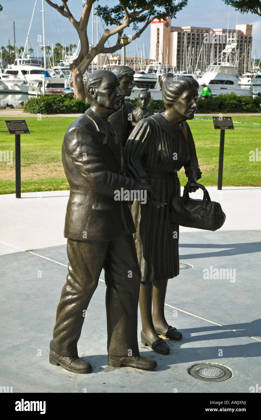 Bloch Cancer Survivors Park, brass statues San Diego, California, USA ...