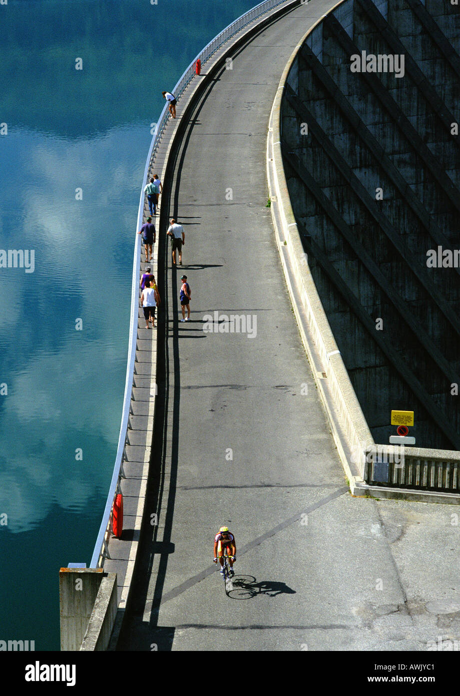 Dams in france hi-res stock photography and images - Alamy