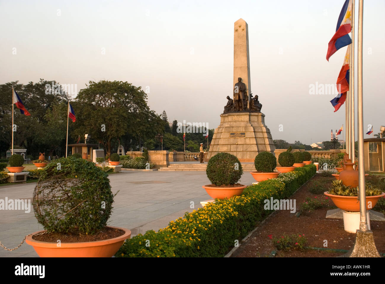 Filipino monuments hi-res stock photography and images - Alamy