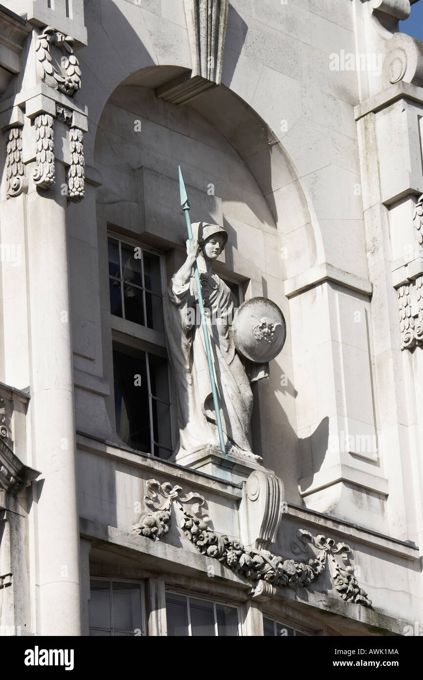 Britannia statue statues london hi-res stock photography and images - Alamy
