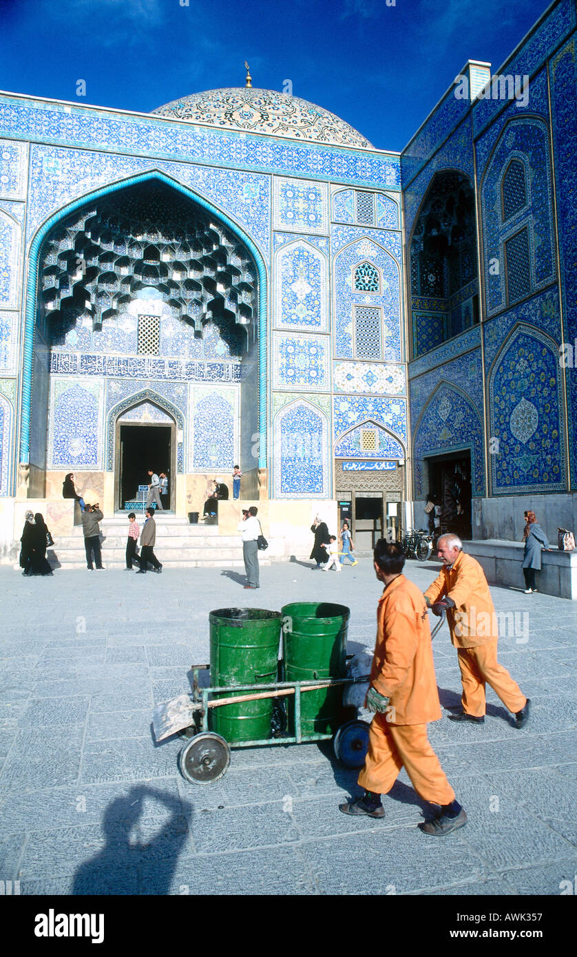 Shaikh hi-res stock photography and images - Alamy