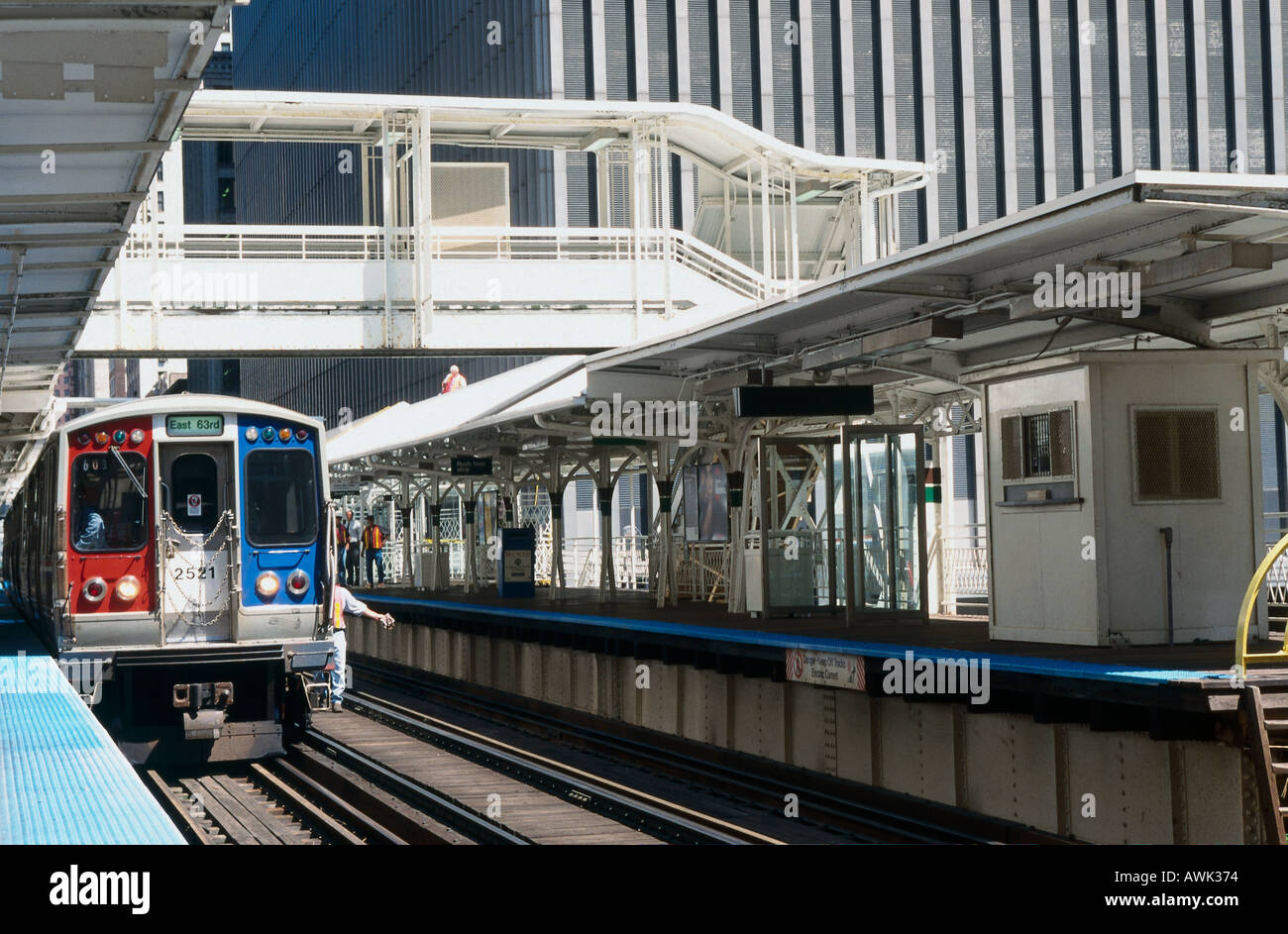 Chicago tram hi-res stock photography and images - Alamy