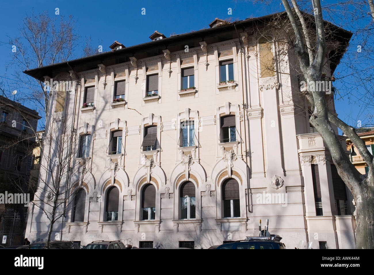 Style in rome hi-res stock photography and images - Alamy