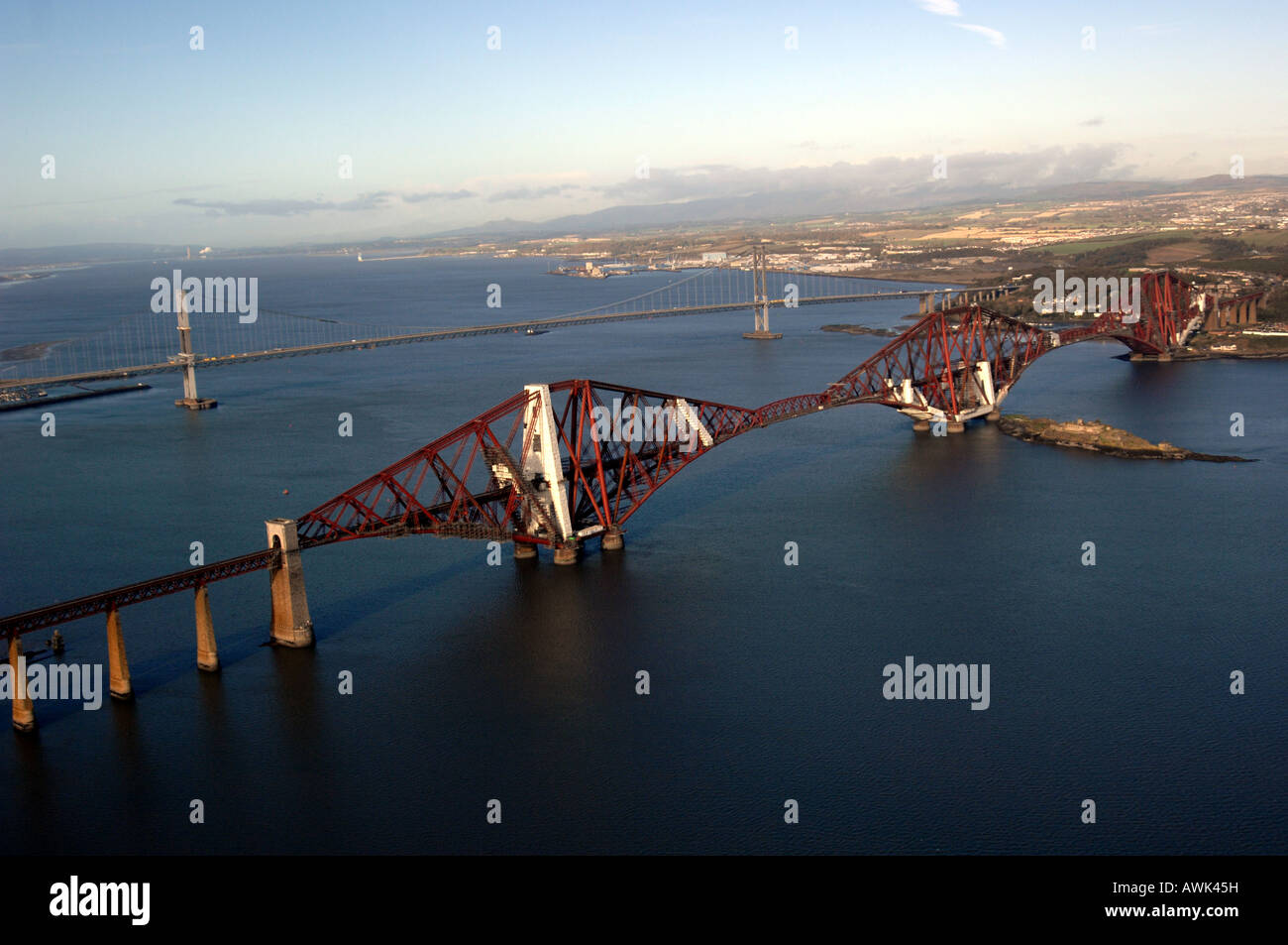 Scotland forth bridges aerial hi-res stock photography and images - Alamy