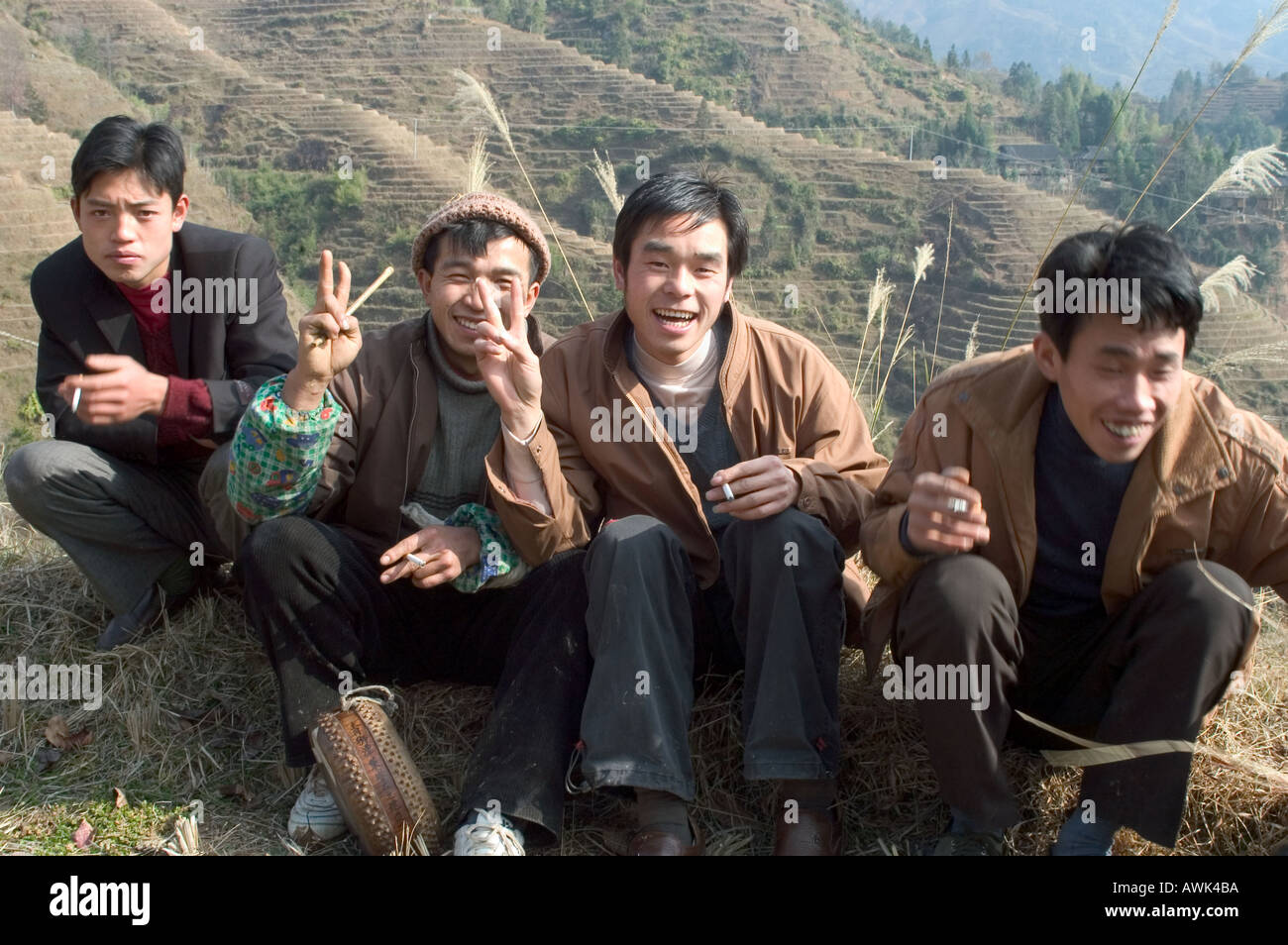 Chinese funeral mourners hi-res stock photography and images - Alamy