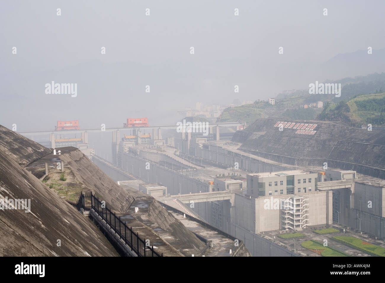 The Three Gorges Dam, Yangtze river, The People's Republic of China ...