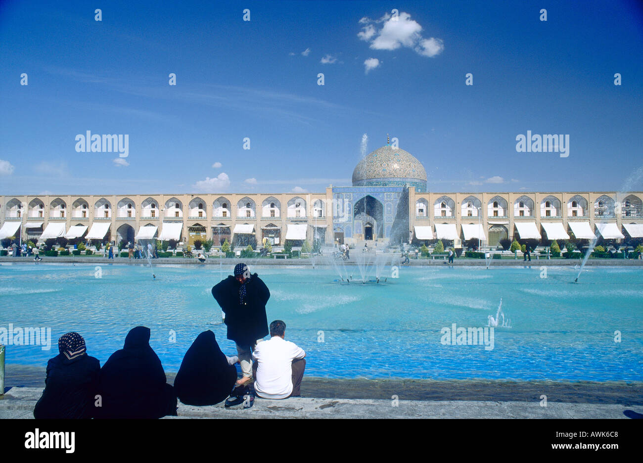 Meydan e imam square hi-res stock photography and images - Alamy