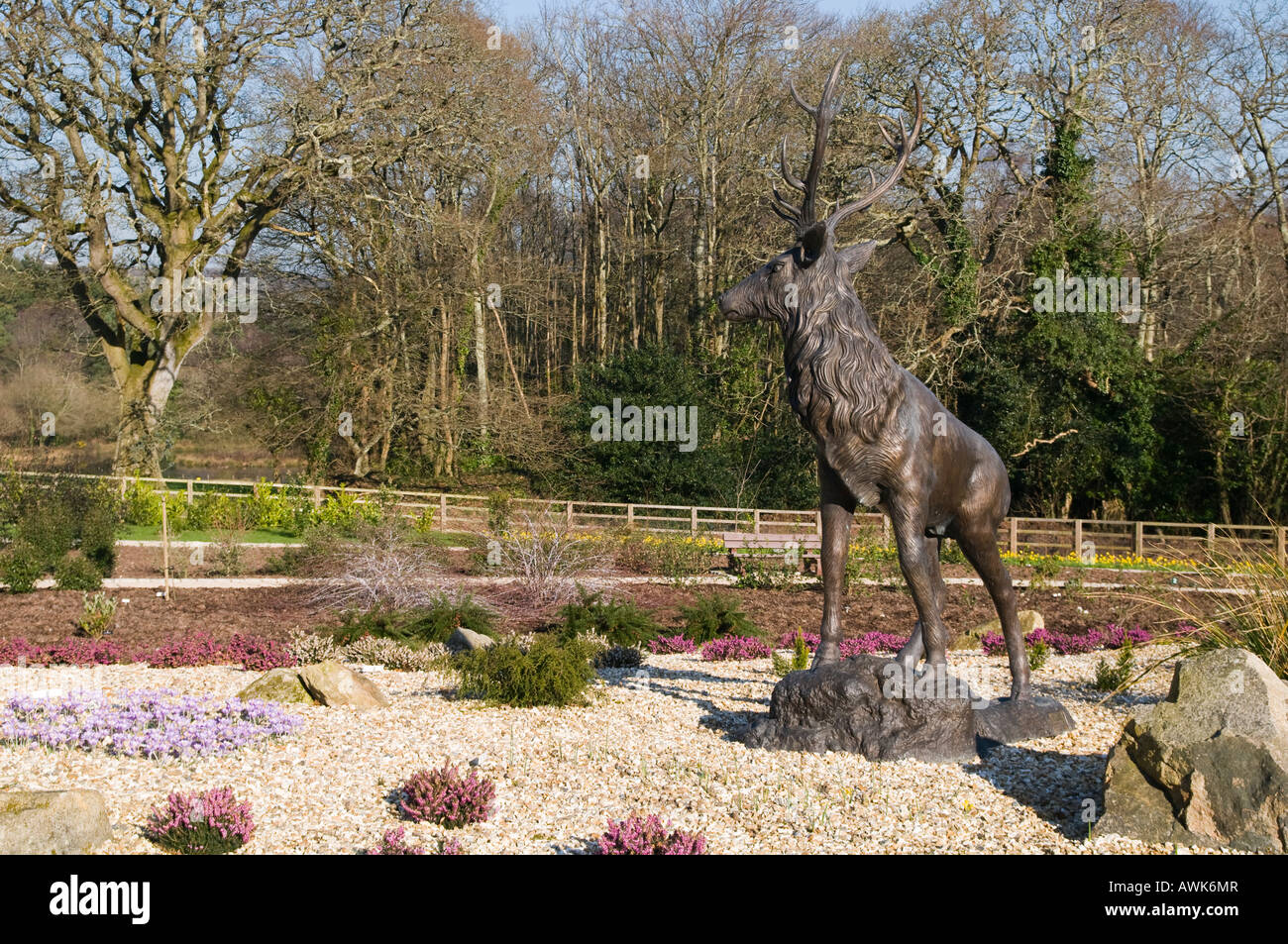 Stag sculpture hi-res stock photography and images - Alamy