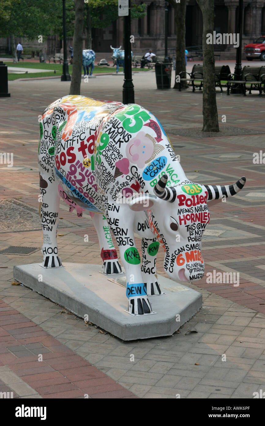 Cowparade sculpture art statue hi-res stock photography and images - Alamy