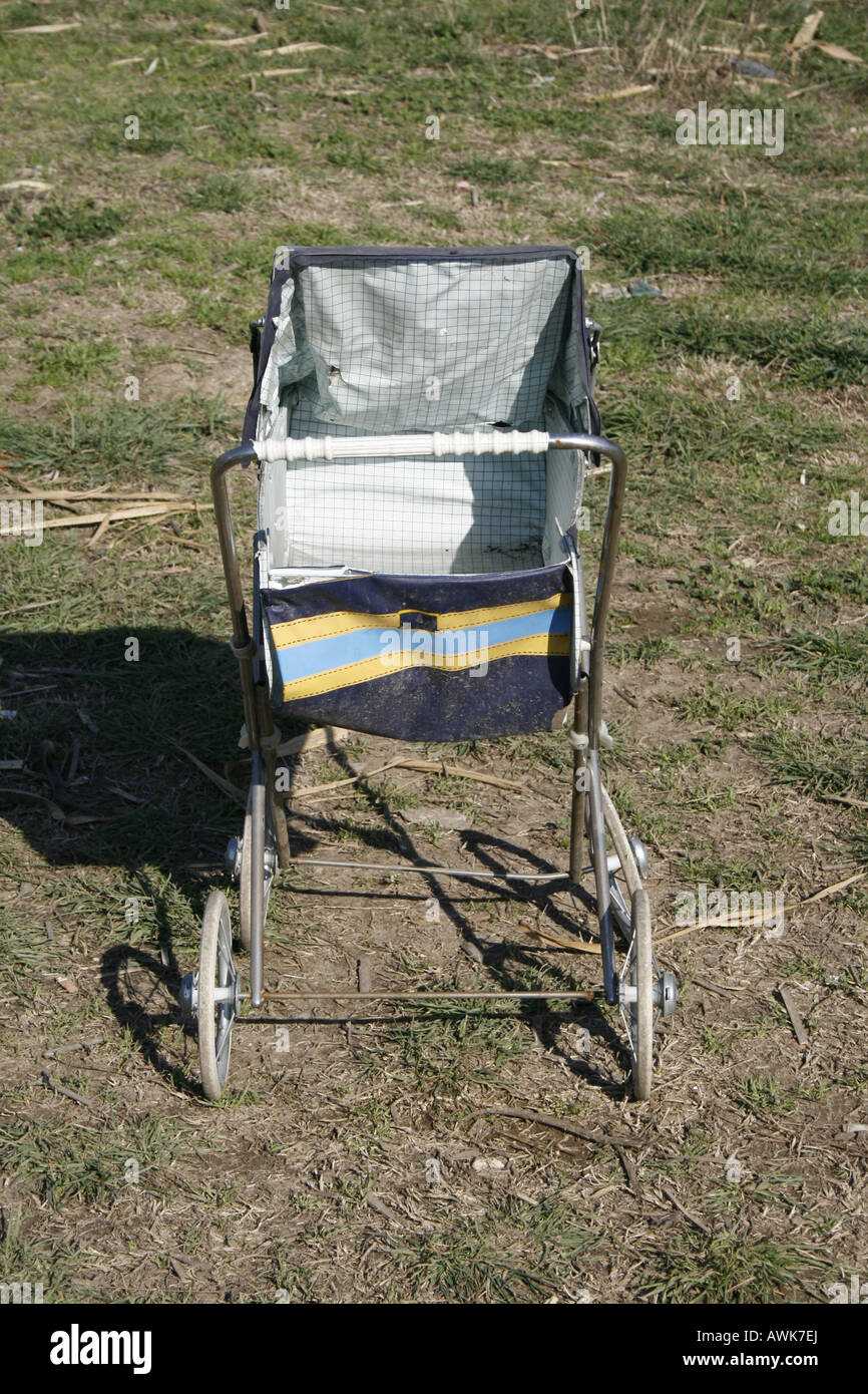 empty pram outdoors Stock Photo - Alamy