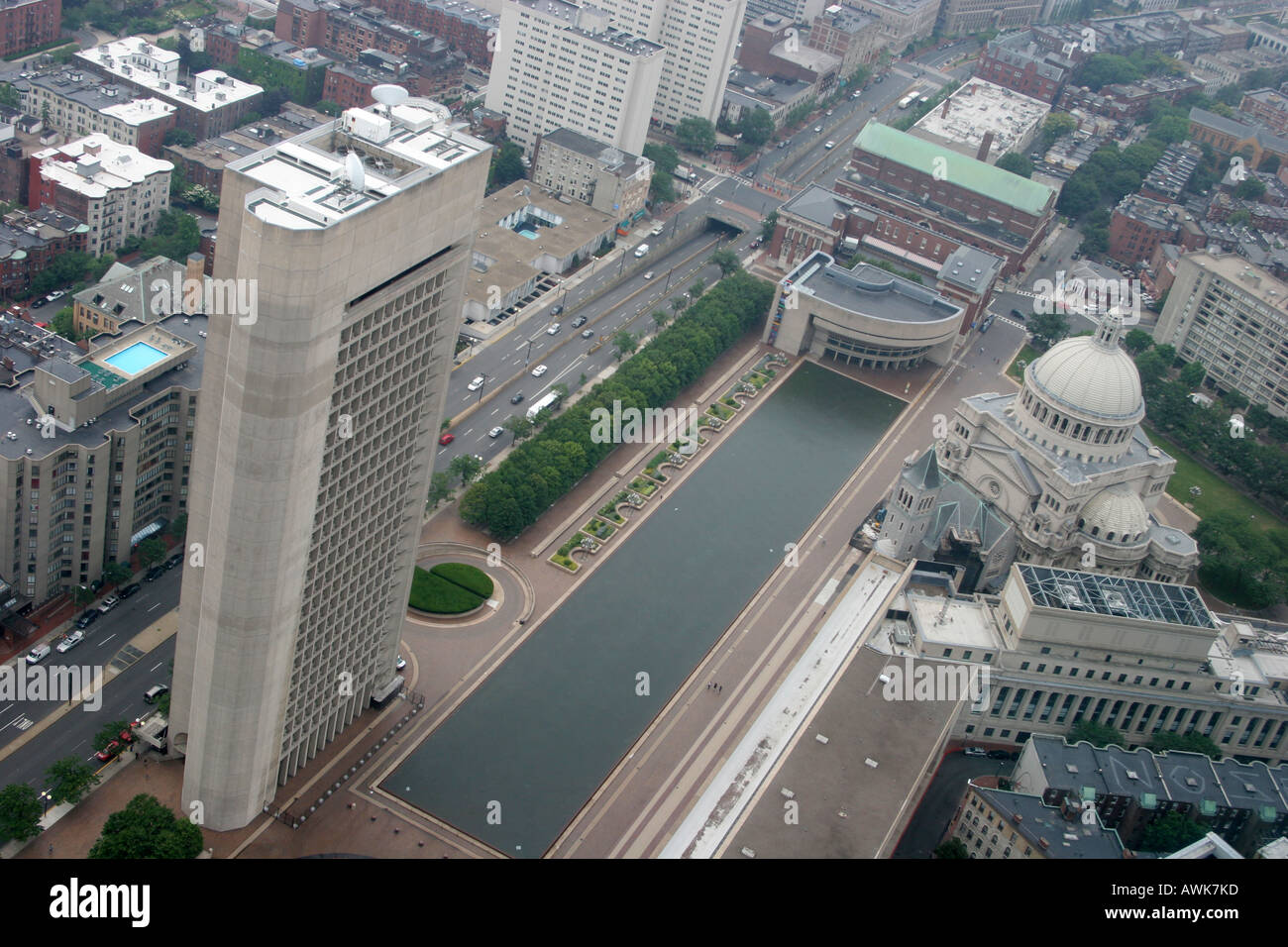 The First Church of Christ Scientist Christian Science Center in Boston ...