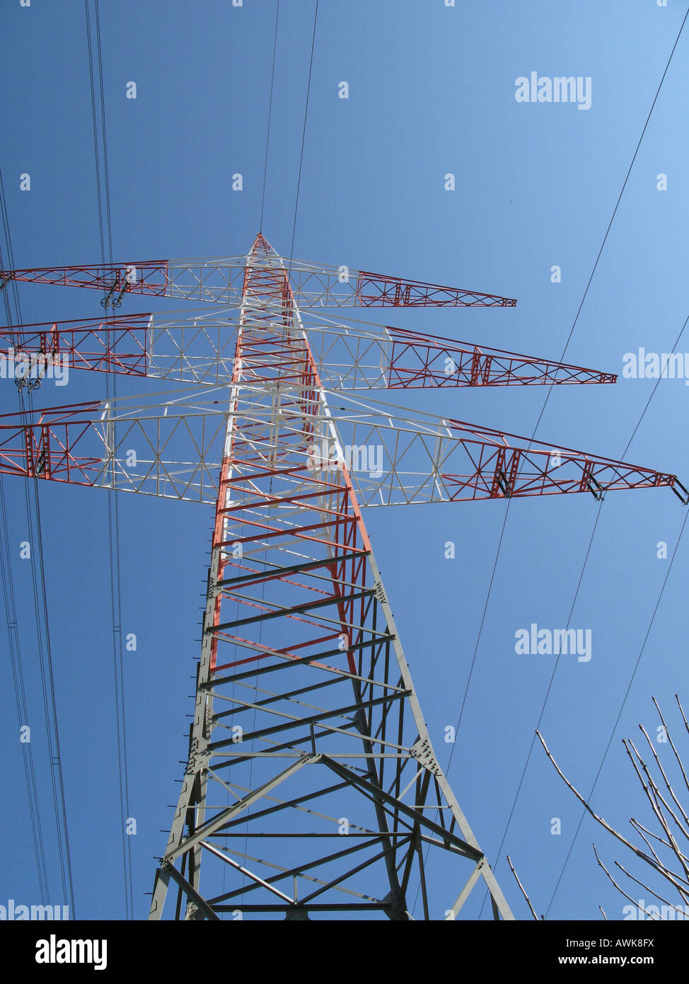 Electrical stay wire hi-res stock photography and images - Alamy