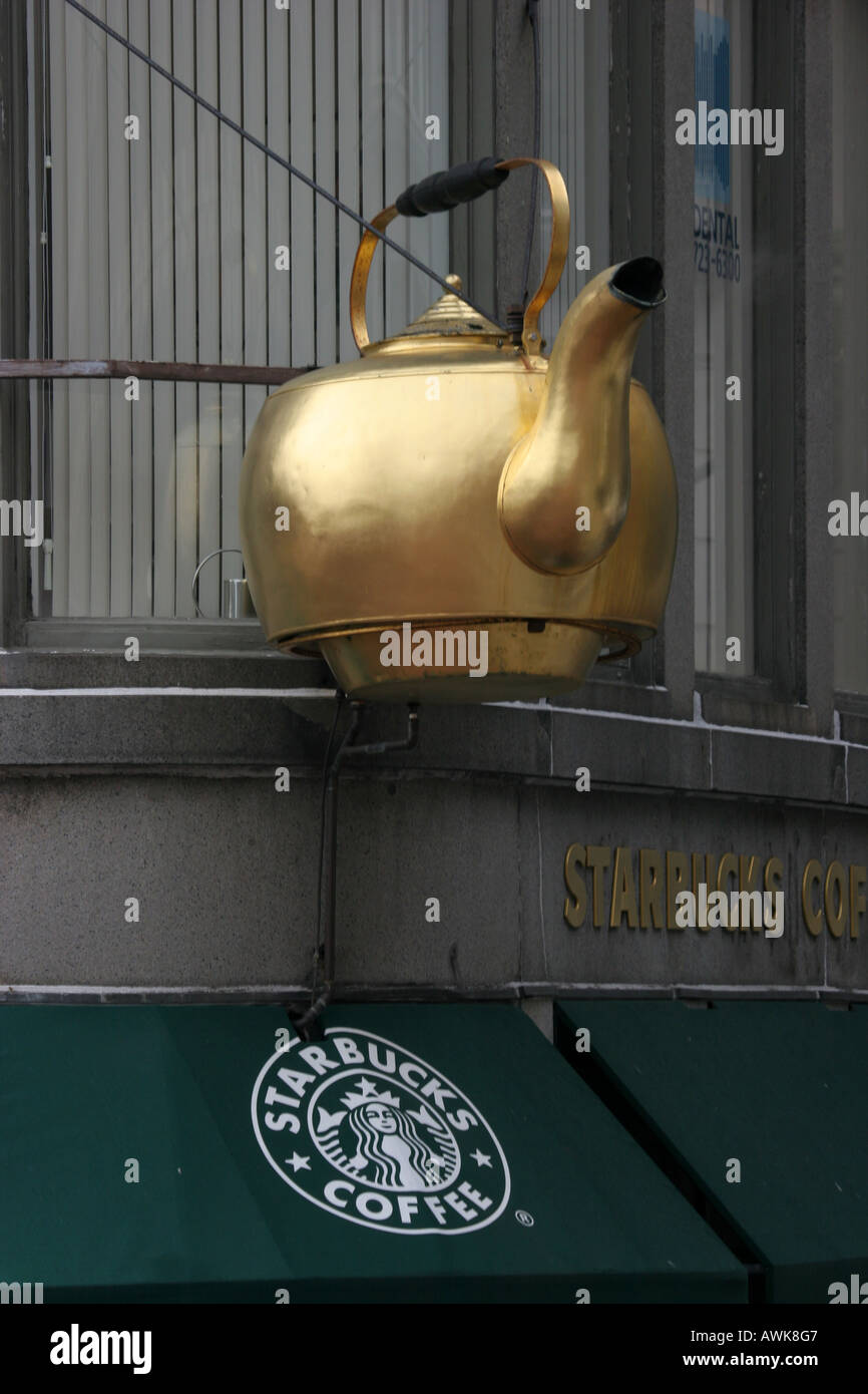 Boston tea party tea leaves hi-res stock photography and images - Alamy