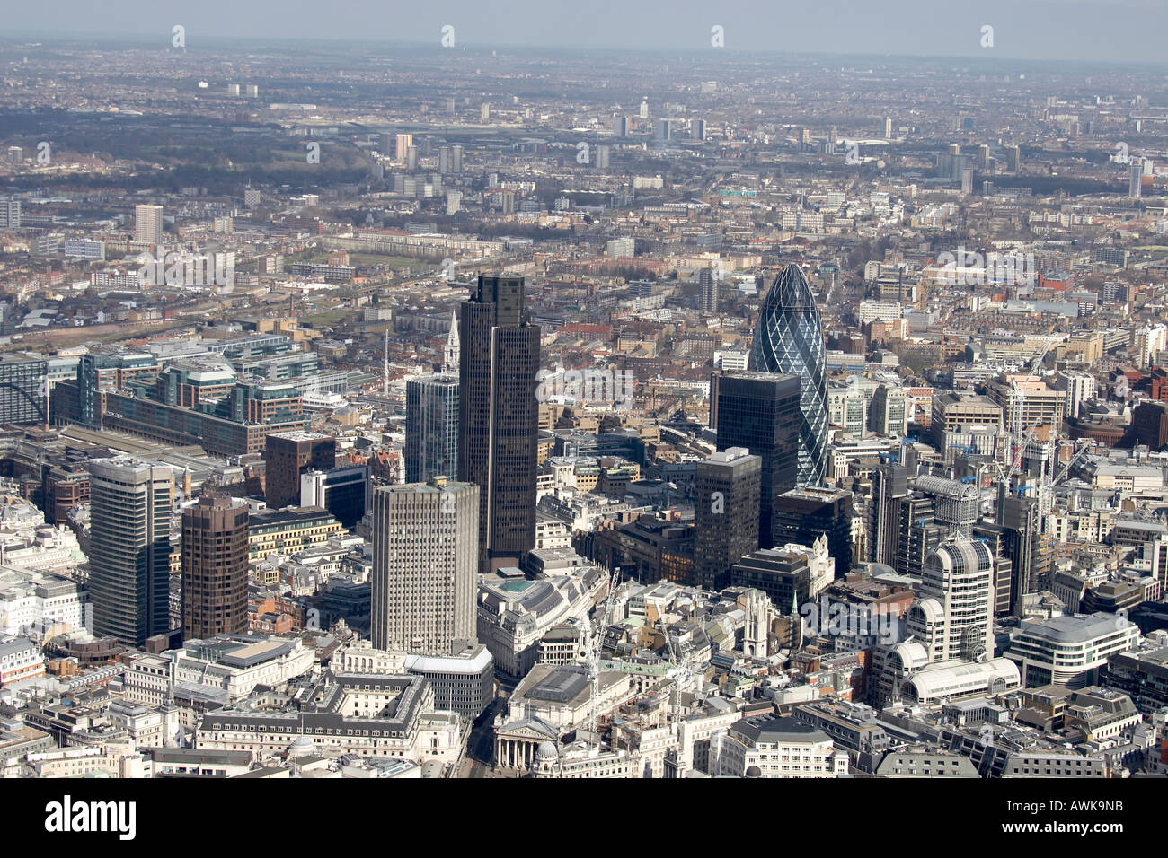 Commercial road london e1 hi-res stock photography and images - Alamy
