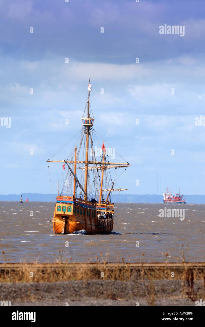 Bristol channel navigation hi-res stock photography and images - Alamy