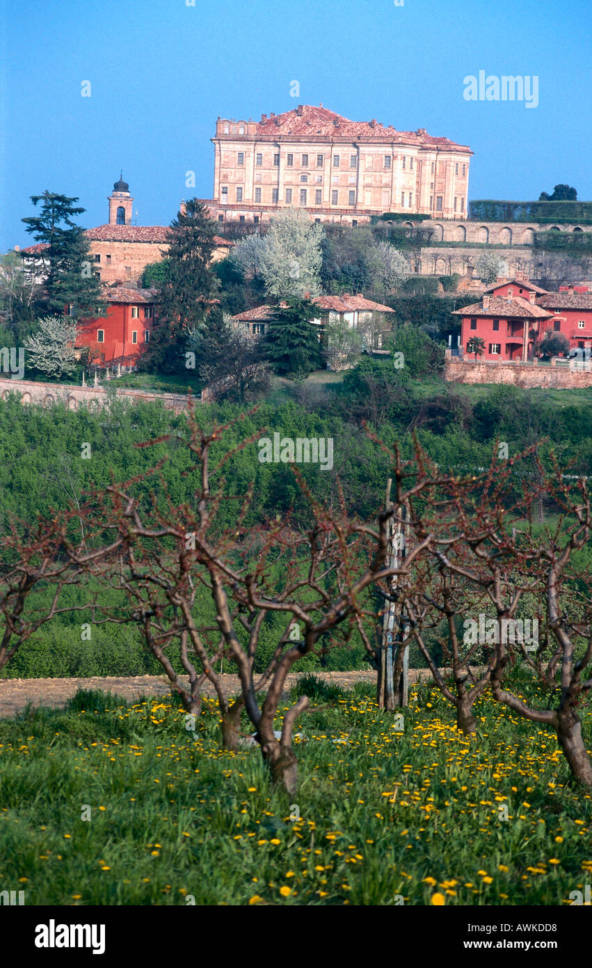 Guarene castle hi-res stock photography and images - Alamy