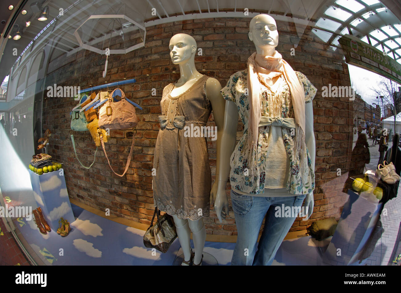 High Street Fashion Stock Photo Alamy high-street-fashion-stock-photo-alamy