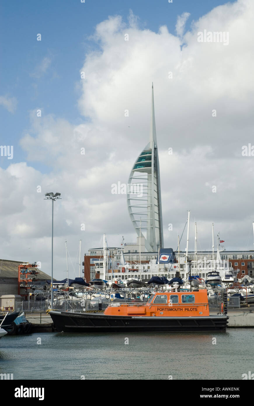 Trinity house pilot boat hi-res stock photography and images - Alamy