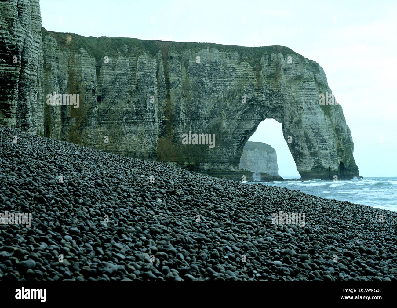 France, Normandy, Etretat, cliffs and natural arch Stock Photo - Alamy