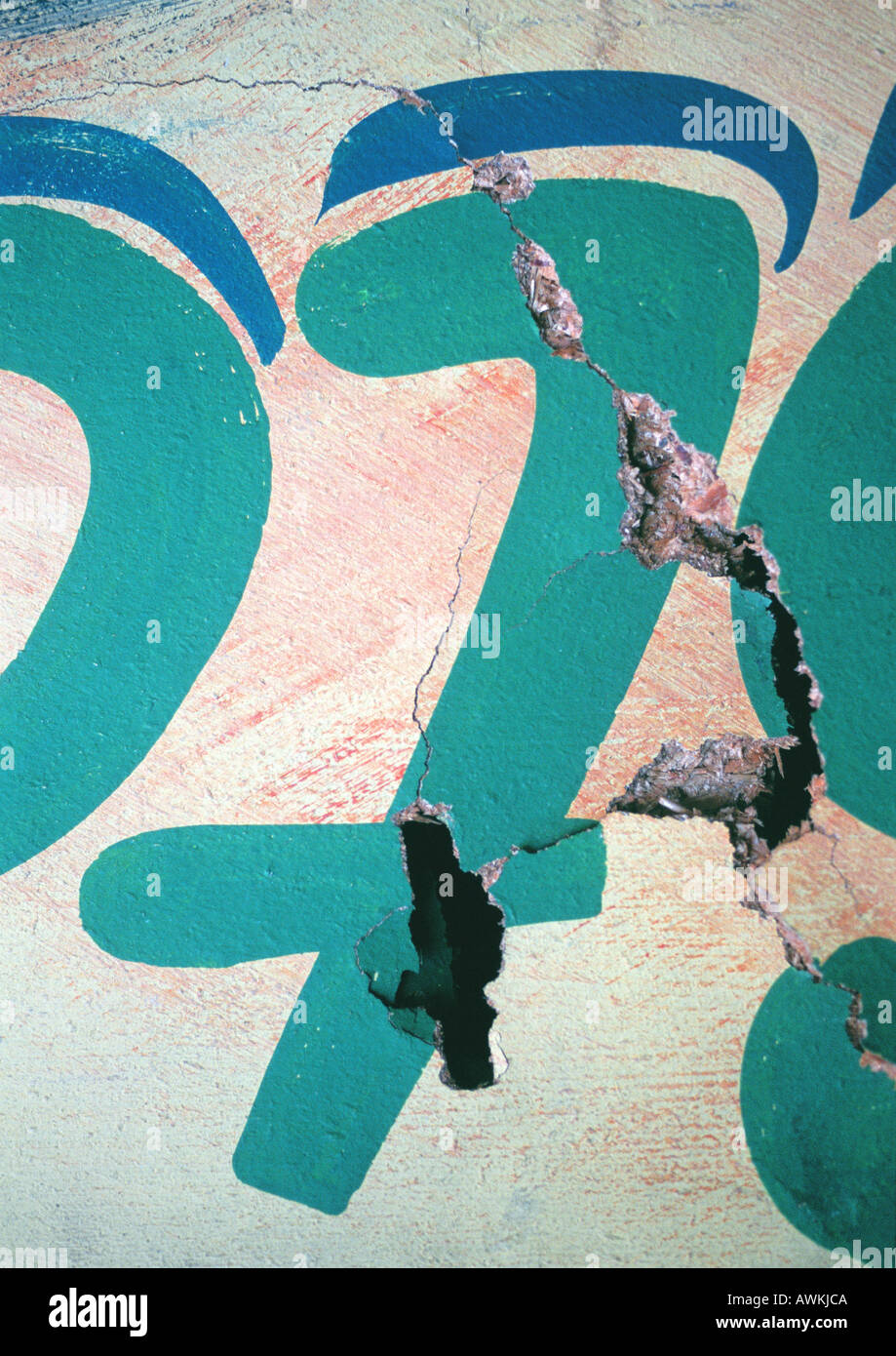 Cracking sign hi-res stock photography and images - Alamy